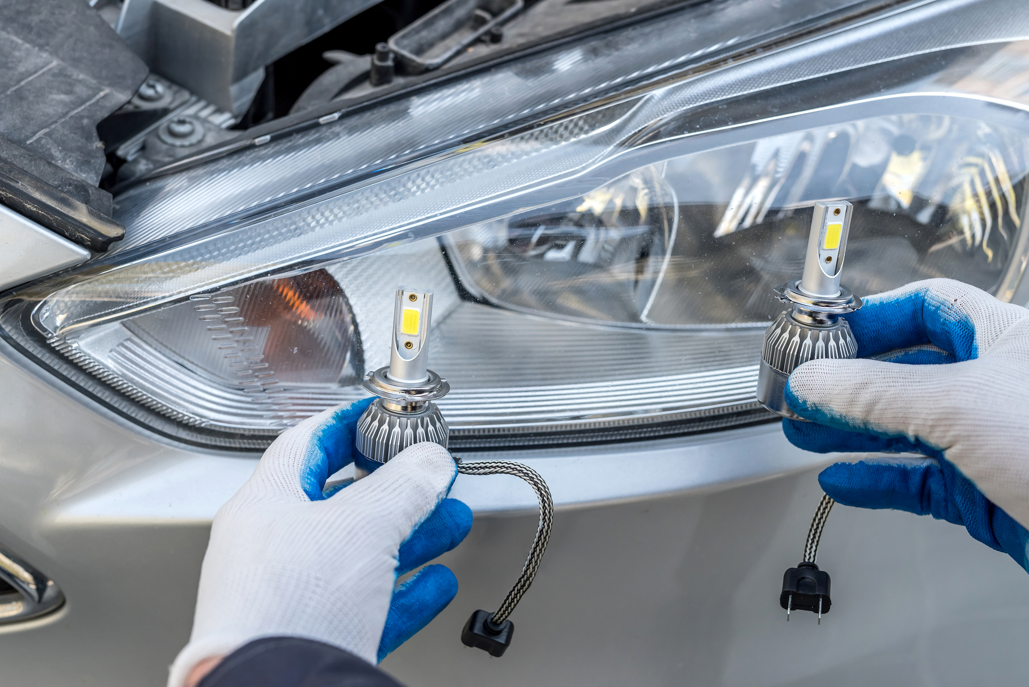 9003 Headlight Bulb Guide - How is it different than H4? - My Car Makes ...
