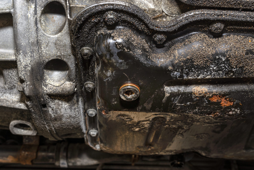 Causes Of Oil Pan Gasket Leak and How To Fix It My Car Makes Noise