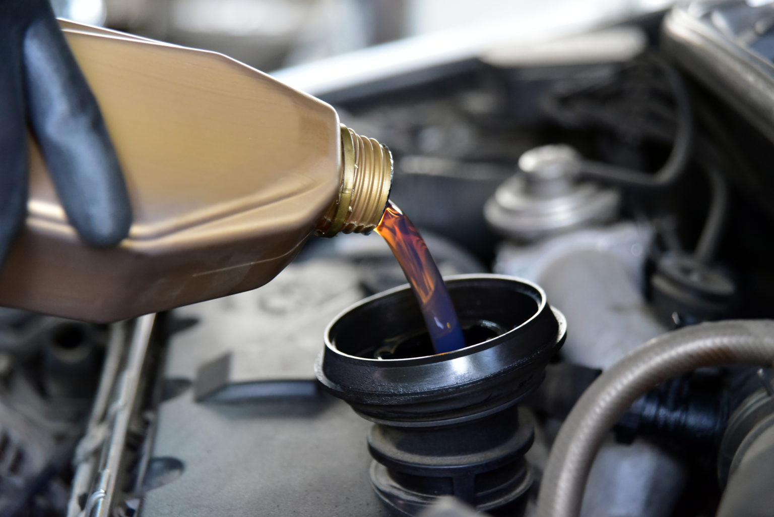 75W 90 Vs 75W 140 Gear Oil Comparison Which Oil Is Good For You My