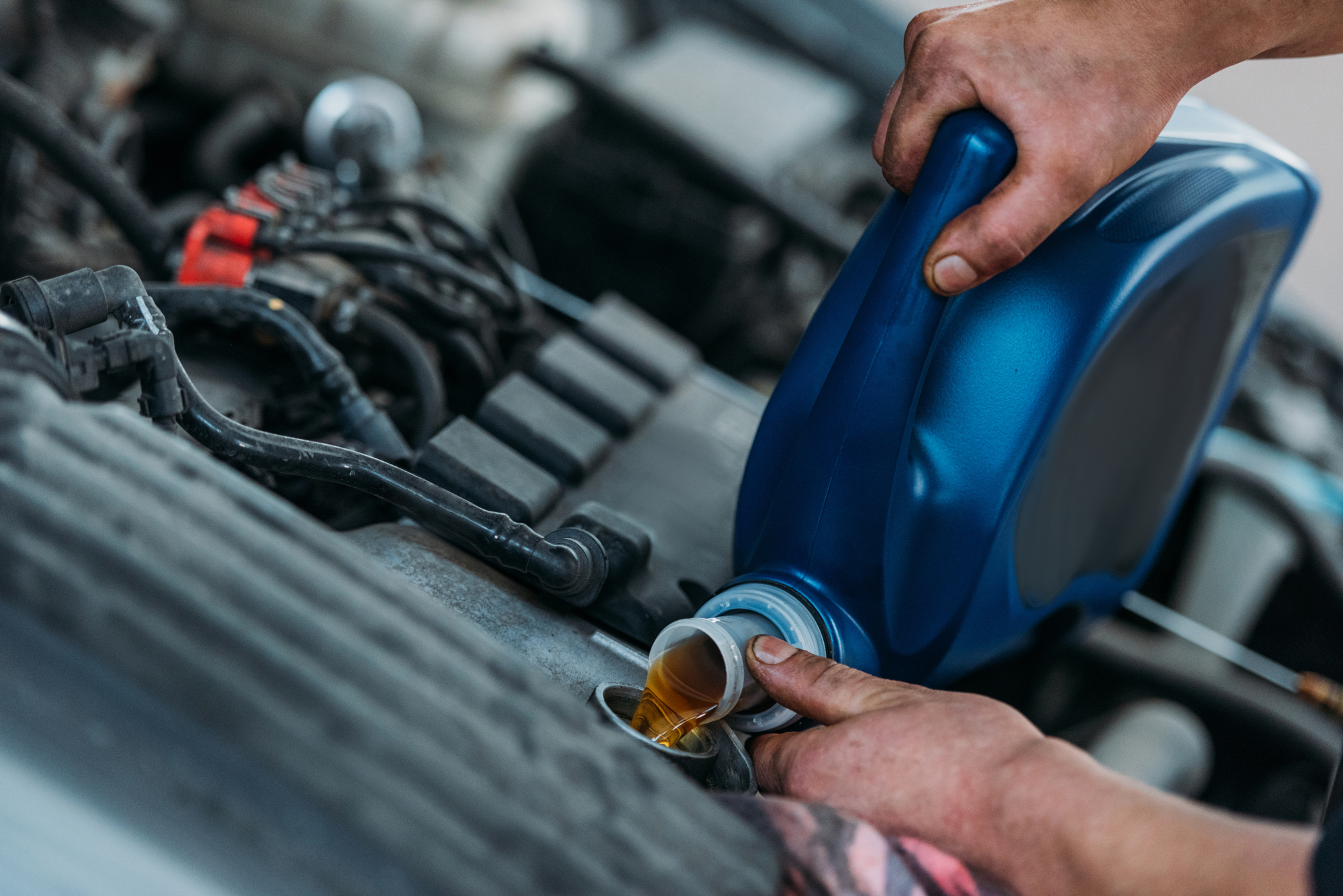 How to Tell if Your Engine is Damaged from No Oil? - My Car Makes Noise