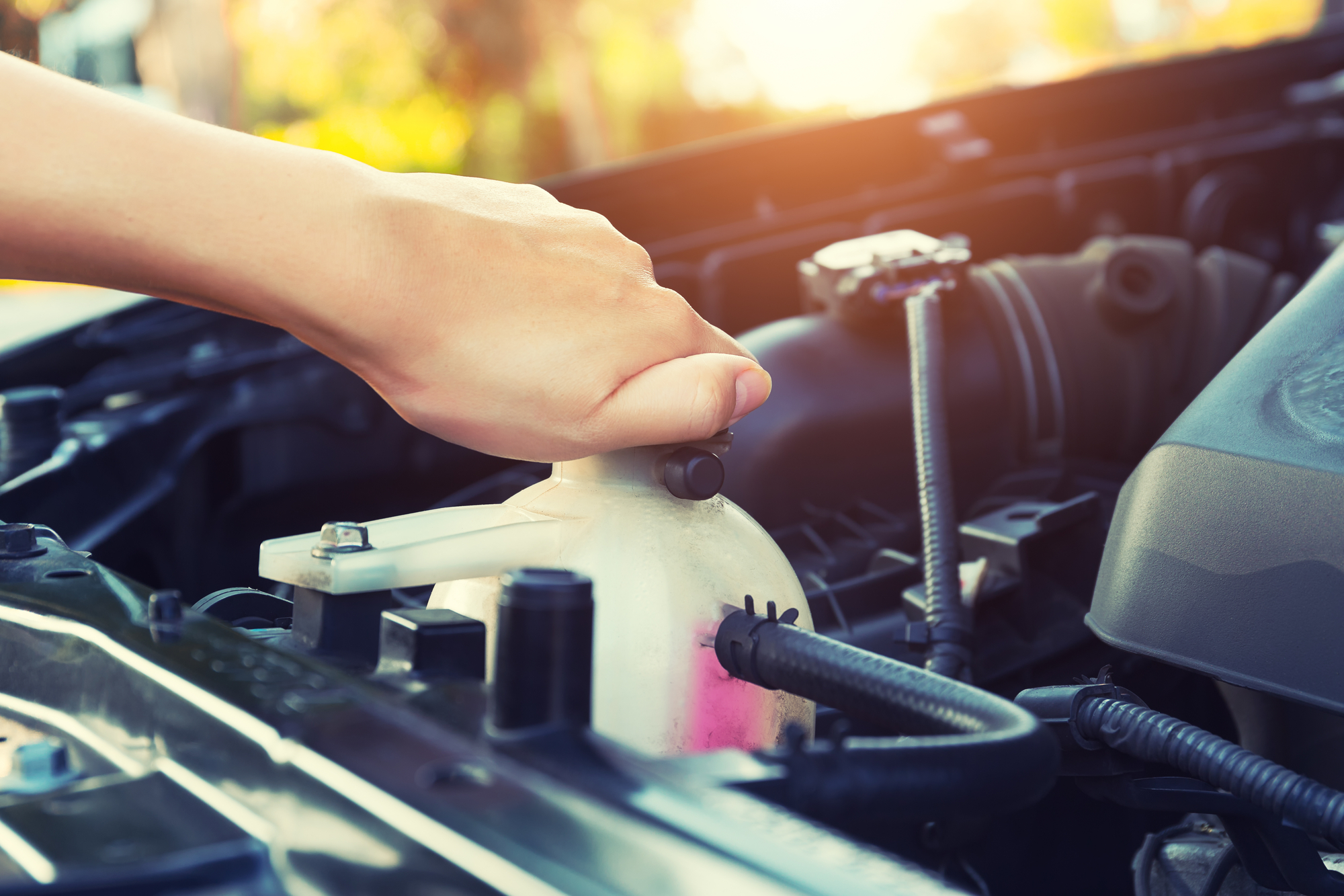 How Much Coolant Loss is Normal? - My Car Makes Noise