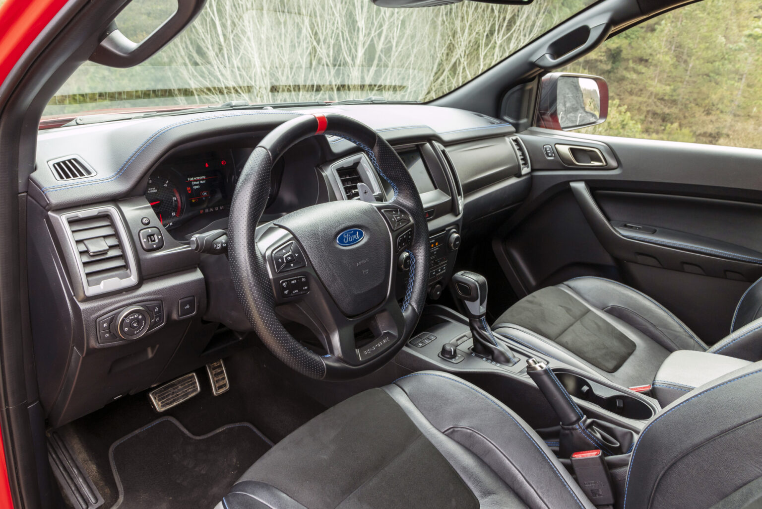 Ford F150 Display Screen Not Working (Causes and Fixes) - My Car Makes ...