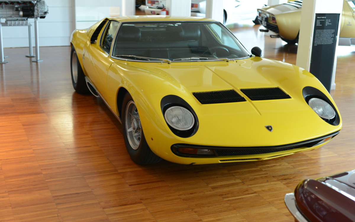 12 Memorable Cars from the 1970s Worth Recognizing - My Car Makes Noise