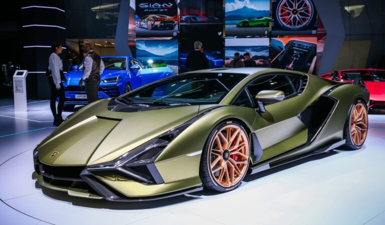 18 Cutting-Edge Supercars with Advanced Aerodynamics - My Car Makes Noise