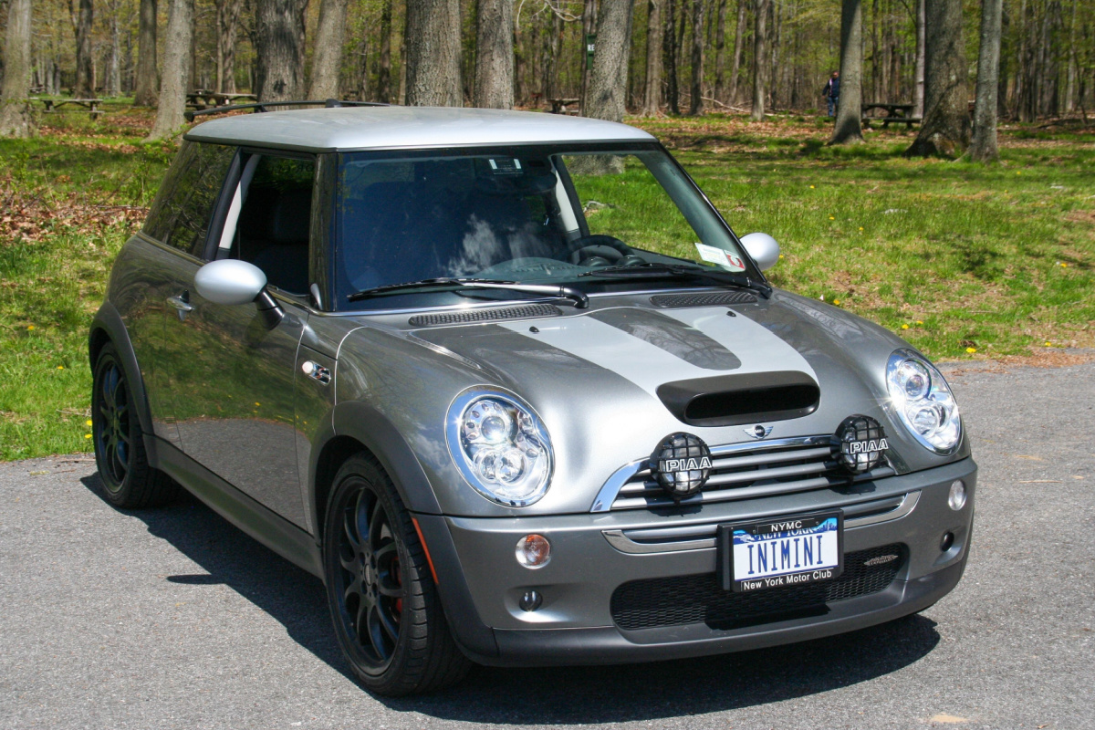 The 12 Most Popular Cars Loved by Women - My Car Makes Noise