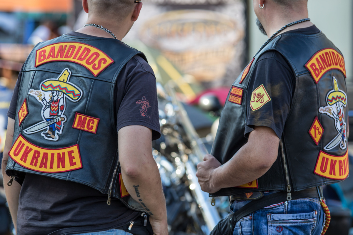 Inside the Lives of Notorious Motorcycle Clubs - My Car Makes Noise
