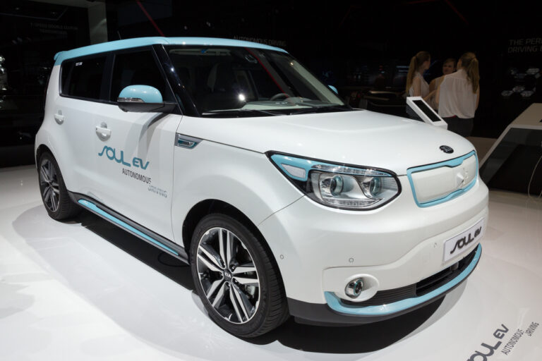 11 Best Electric Cars for Sustainable Commuting - My Car Makes Noise
