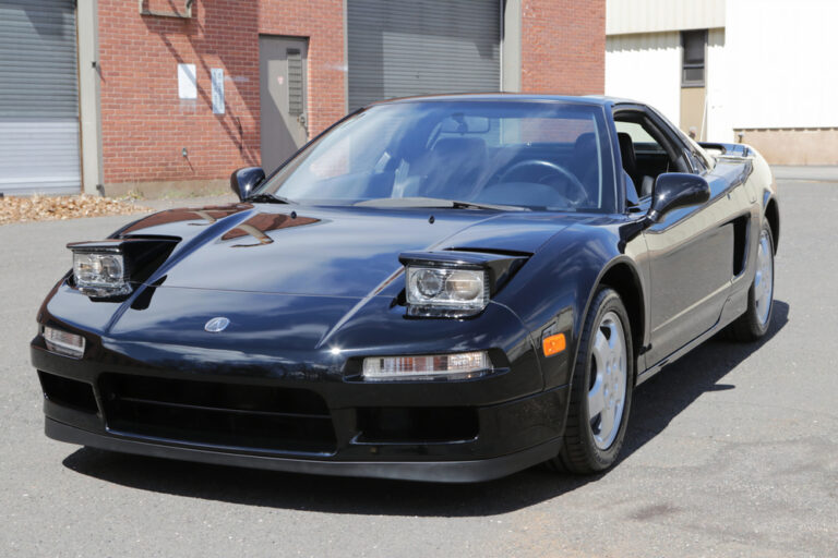 12 Retro Classics with Eye-Catching Pop-Up Headlights - My Car Makes Noise