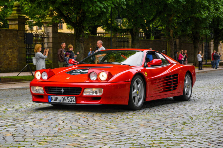 25 Classic Italian Cars Known for Their Elegance and Performance - My ...
