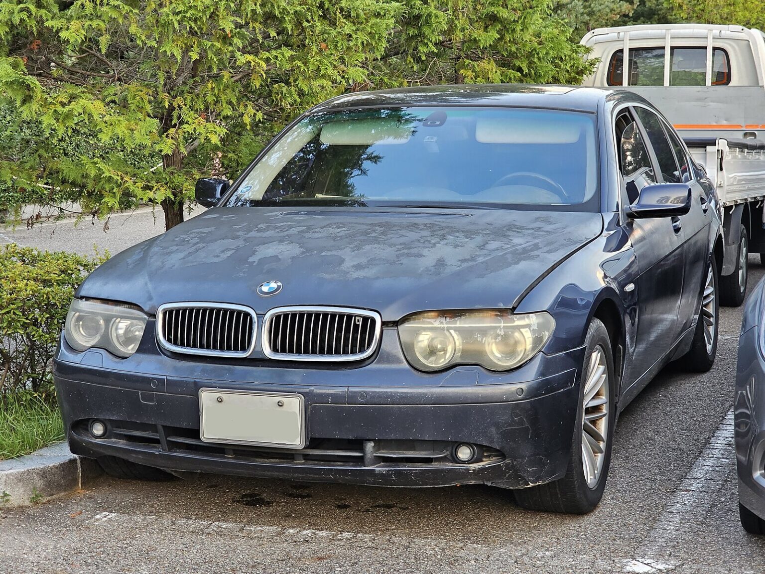 Exploring the Top 25 Cars That Defined the 2000s - My Car Makes Noise