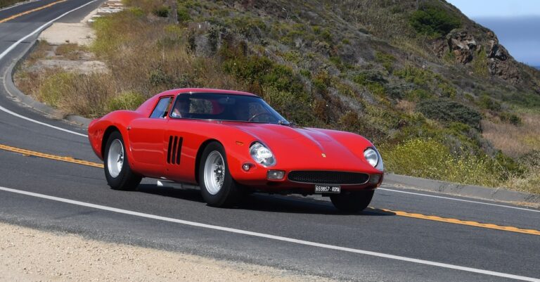 25 Classic Italian Cars Known for Their Elegance and Performance - My ...