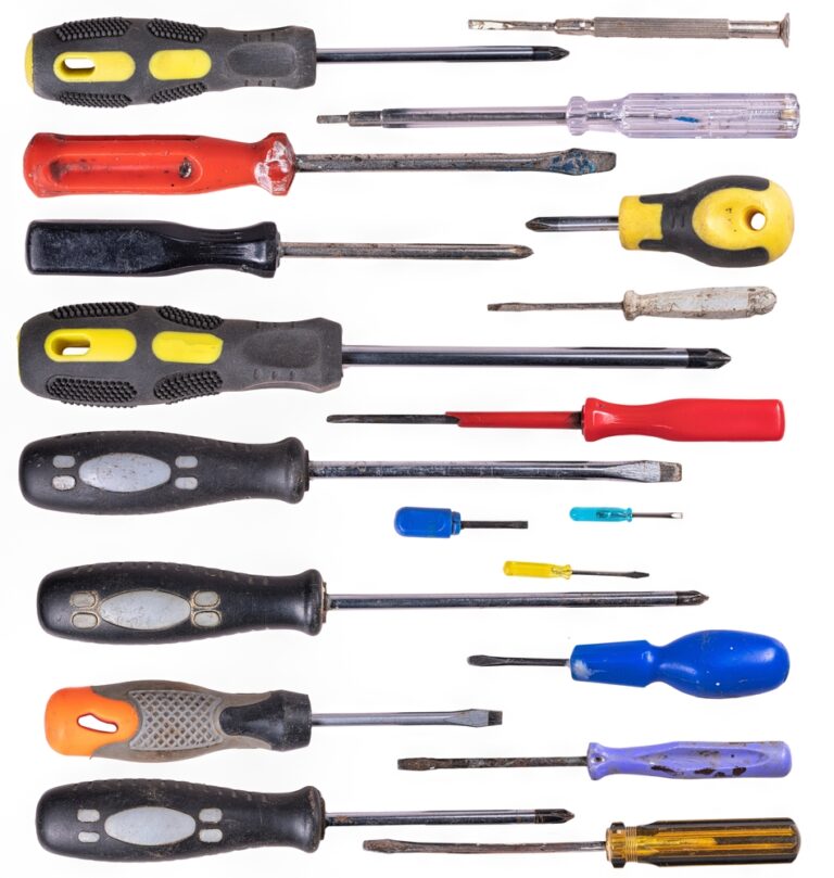 The Top 20 Tools Every Driver Should Keep in Their Car - My Car Makes Noise