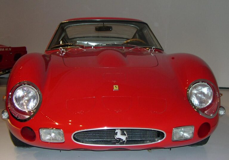 20 Memorable 60s Cars from Movies and TV Shows - My Car Makes Noise