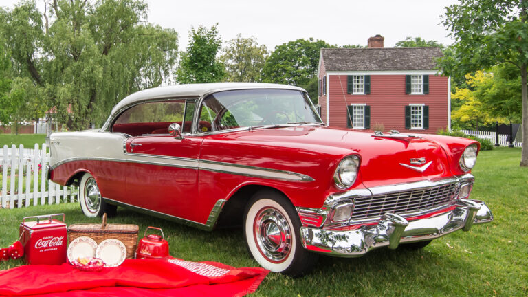 22 American Classic Cars That Stand the Test of Time - My Car Makes Noise