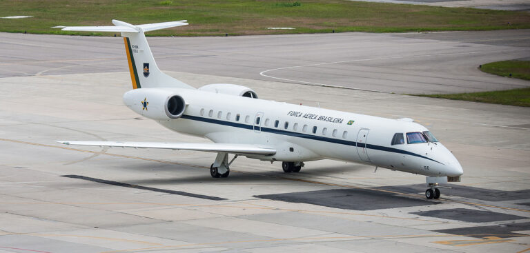 20 Pilot-Approved Commercial Planes That Stand Out - My Car Makes Noise
