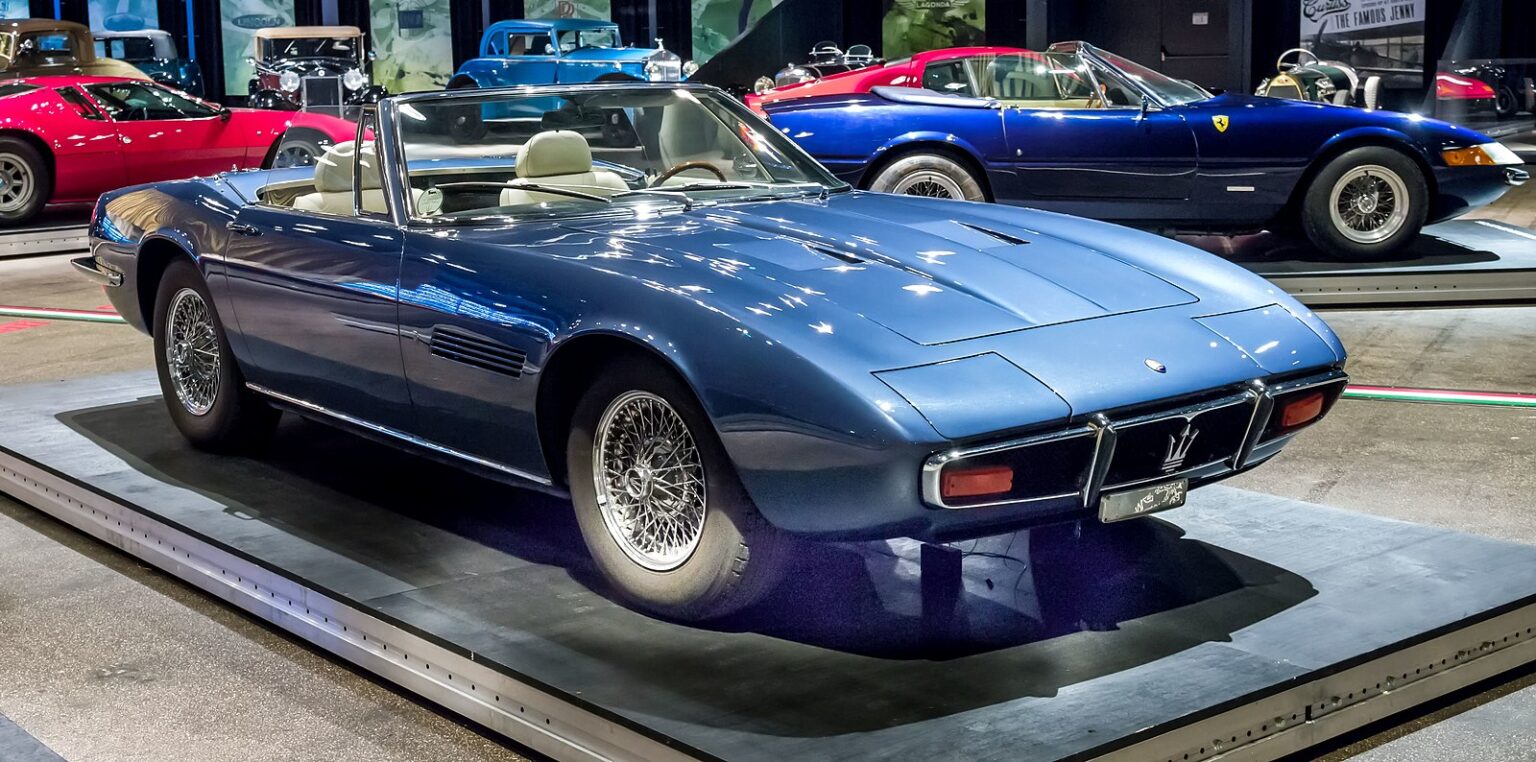 The 25 Most Irresistible Classic Convertibles Ever Made - My Car Makes ...