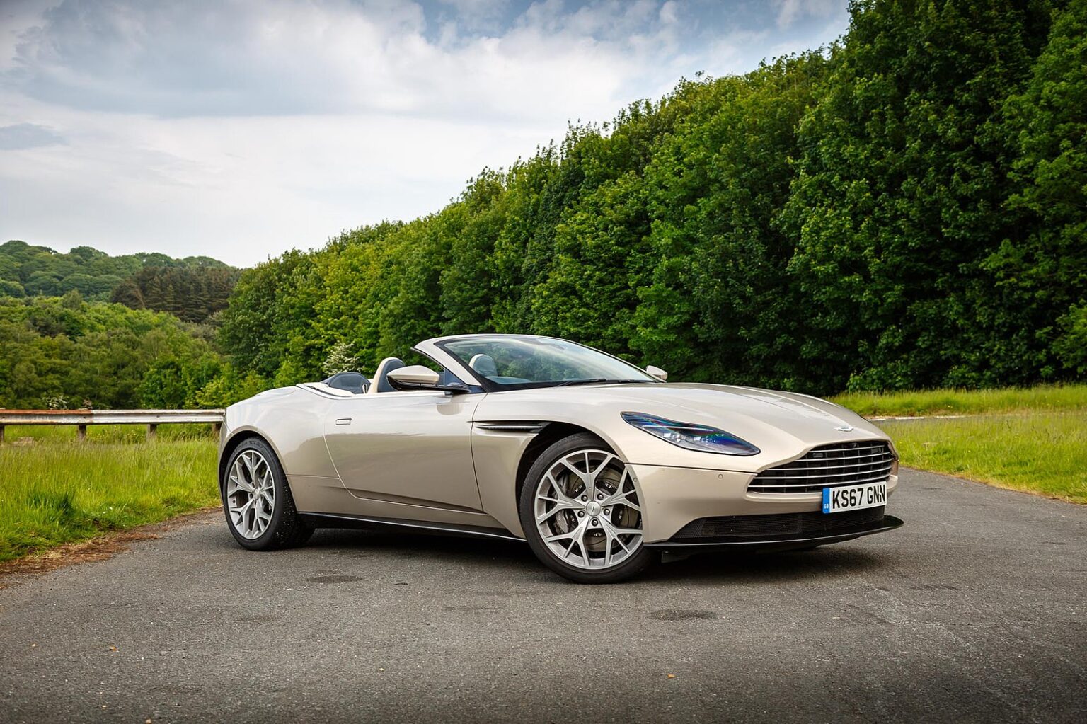 Top 21 Cars Ever Equipped with Iconic V12 Power - My Car Makes Noise