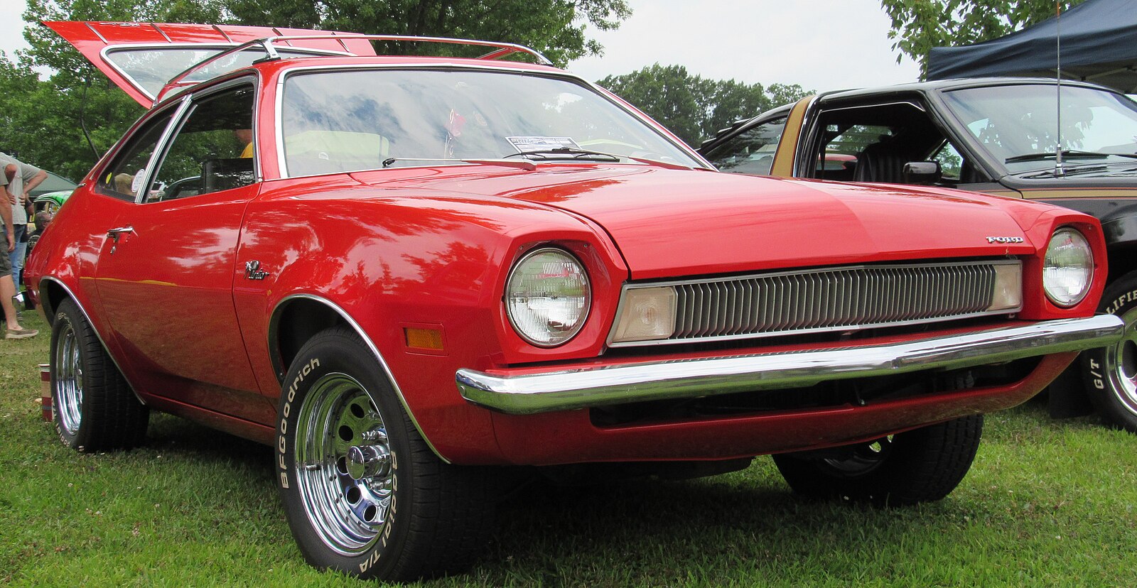 20 Classic Cars from the ’60s and ’70s with Engine Flaws - My Car Makes ...
