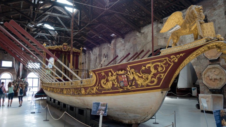 The 20 Best Maritime Museums to Visit Worldwide - My Car Makes Noise