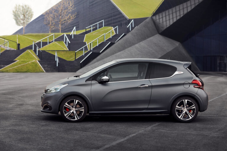25 Subcompact Cars with Surprising Speed and Agility - My Car Makes Noise