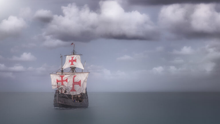 20 Iconic Ships That Shaped the Course of History - My Car Makes Noise