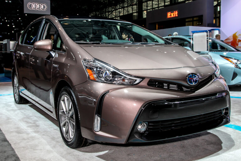 The 21 Coolest Station Wagons You’ll Want to Drive Home Today - My Car ...