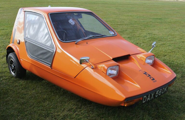 20 Strangest Classic Cars Ever to Hit the Road - My Car Makes Noise