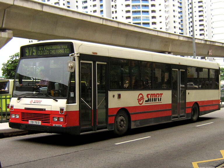 20 Retro Buses That Continue to Fascinate Enthusiasts - My Car Makes Noise