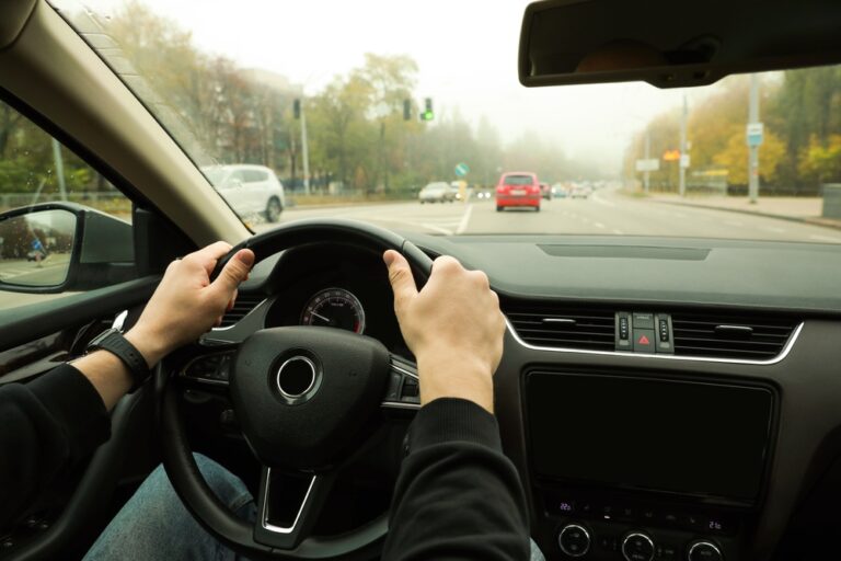 18 Essential Auto Safety Tips Every Driver Should Know - My Car Makes Noise