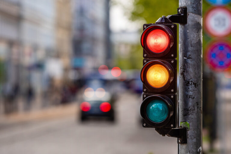 18 Essential Auto Safety Tips Every Driver Should Know - My Car Makes Noise