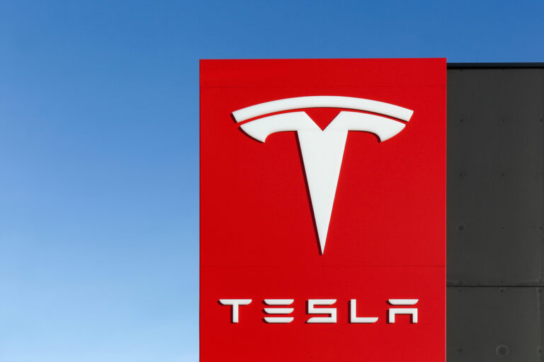 20 Legendary Automaker Logos and Their Origins - My Car Makes Noise