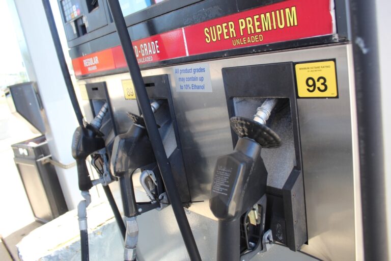 15 Money-Saving Car Maintenance Tips You Need to Know - My Car Makes Noise