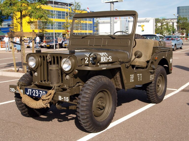 20 Legendary Military Jeeps and Their Impactful Stories - My Car Makes ...