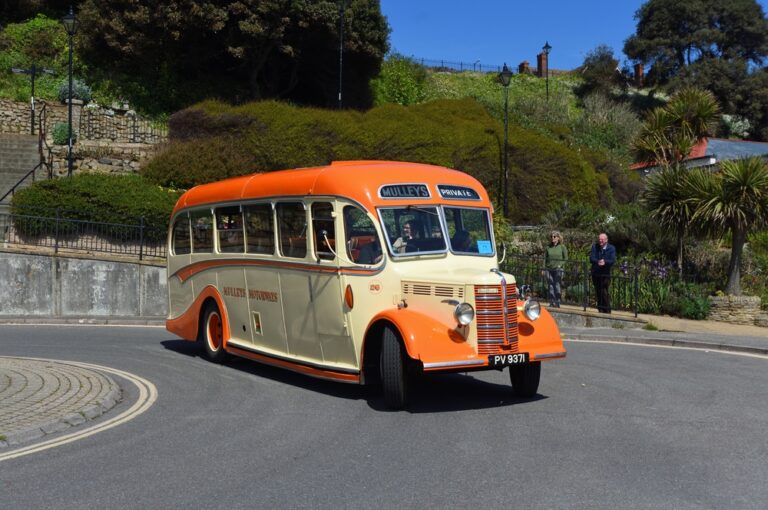 23 Classic Bus Models That Have Been Retired from Public Transport - My ...