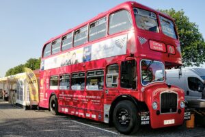 8 Rare Classic Buses That Are Worth a Fortune - My Car Makes Noise