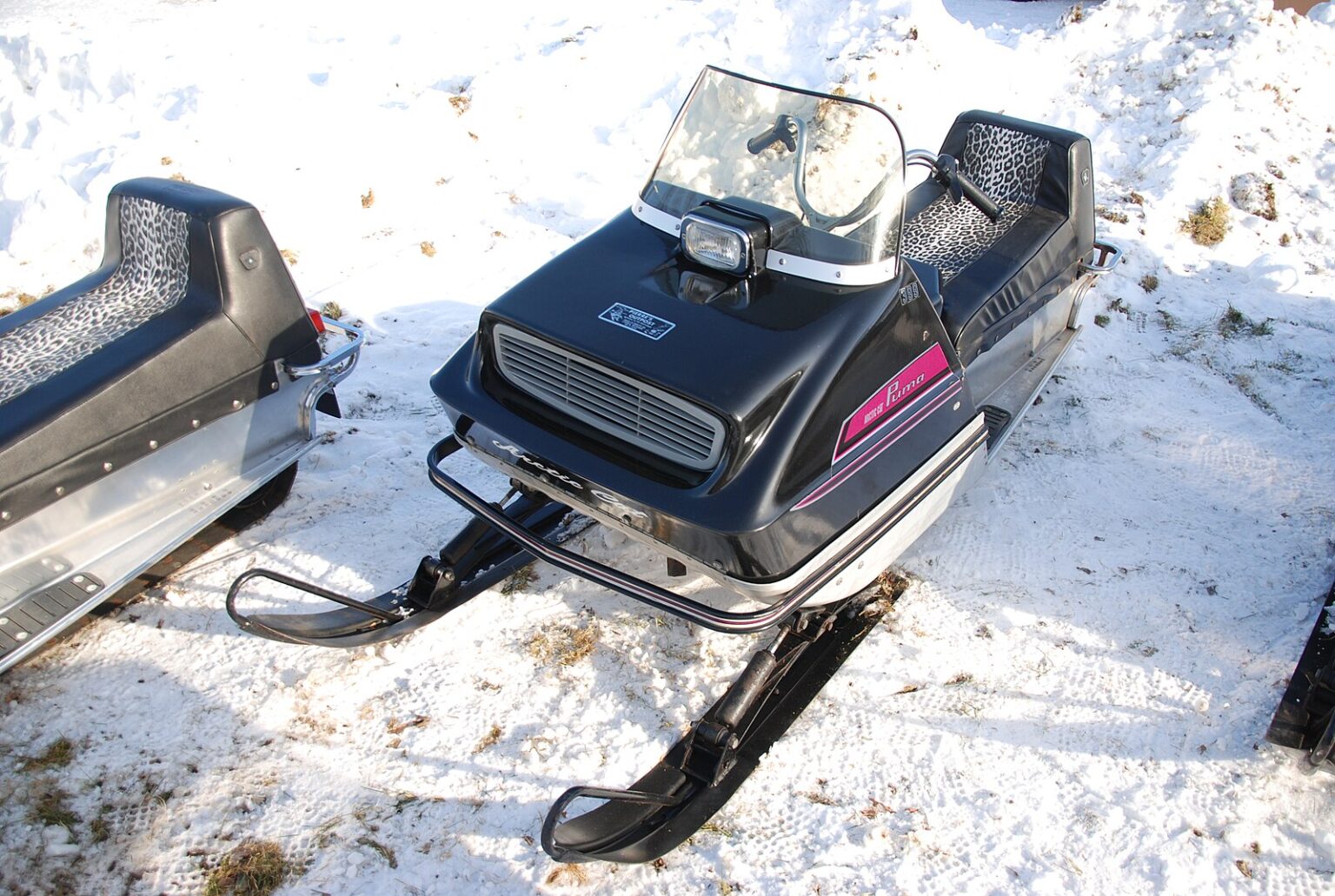 10 Unique Snowmobiles Every Collector Wants to Own - My Car Makes Noise