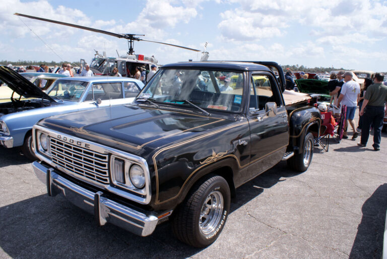 25 Classic Trucks That Deserve to Be Restored - My Car Makes Noise