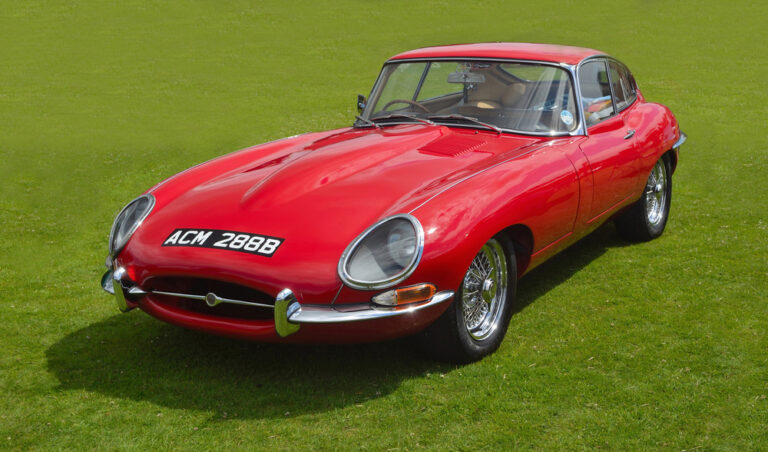 25 Most Stylish Retro Cars That Influenced Modern Design - My Car Makes ...
