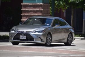 15 of The Most Problematic Luxury Cars - My Car Makes Noise