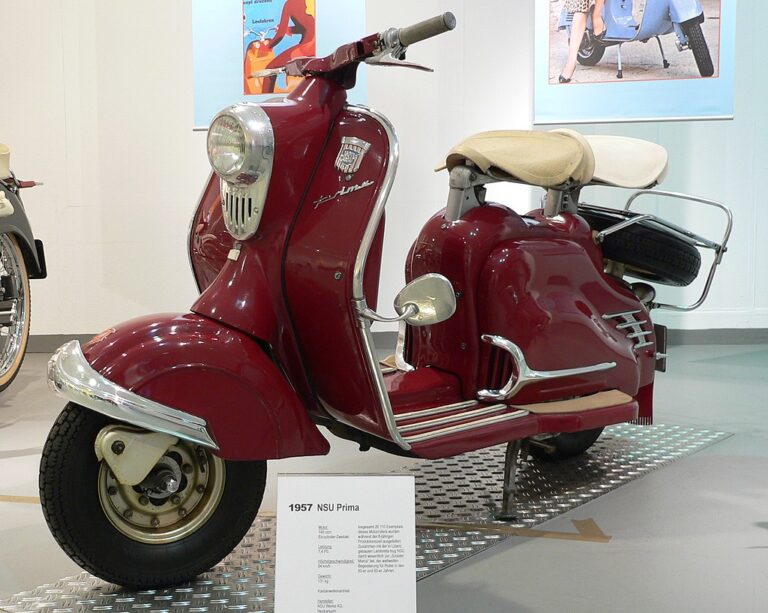 14 Historic Scooters Still Seen on Streets - My Car Makes Noise