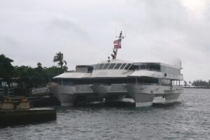 12 Experimental Boats That Never Set Sail - My Car Makes Noise