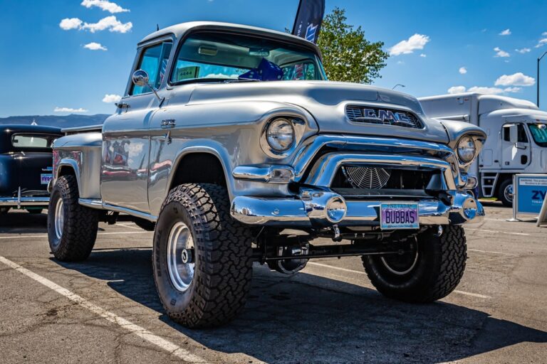 18 Most Sought-After Rare Vintage Trucks at Auctions - My Car Makes Noise