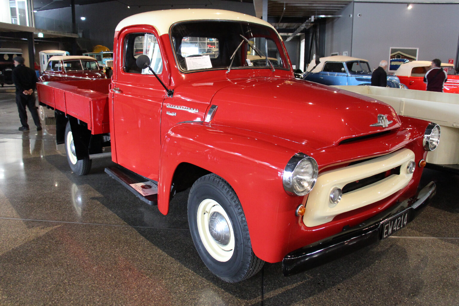 20 Best-Looking Classic Trucks with Enduring Style - My Car Makes Noise