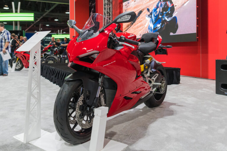 13 Top High-Performance Motorcycles You Can Ride Today - My Car Makes Noise