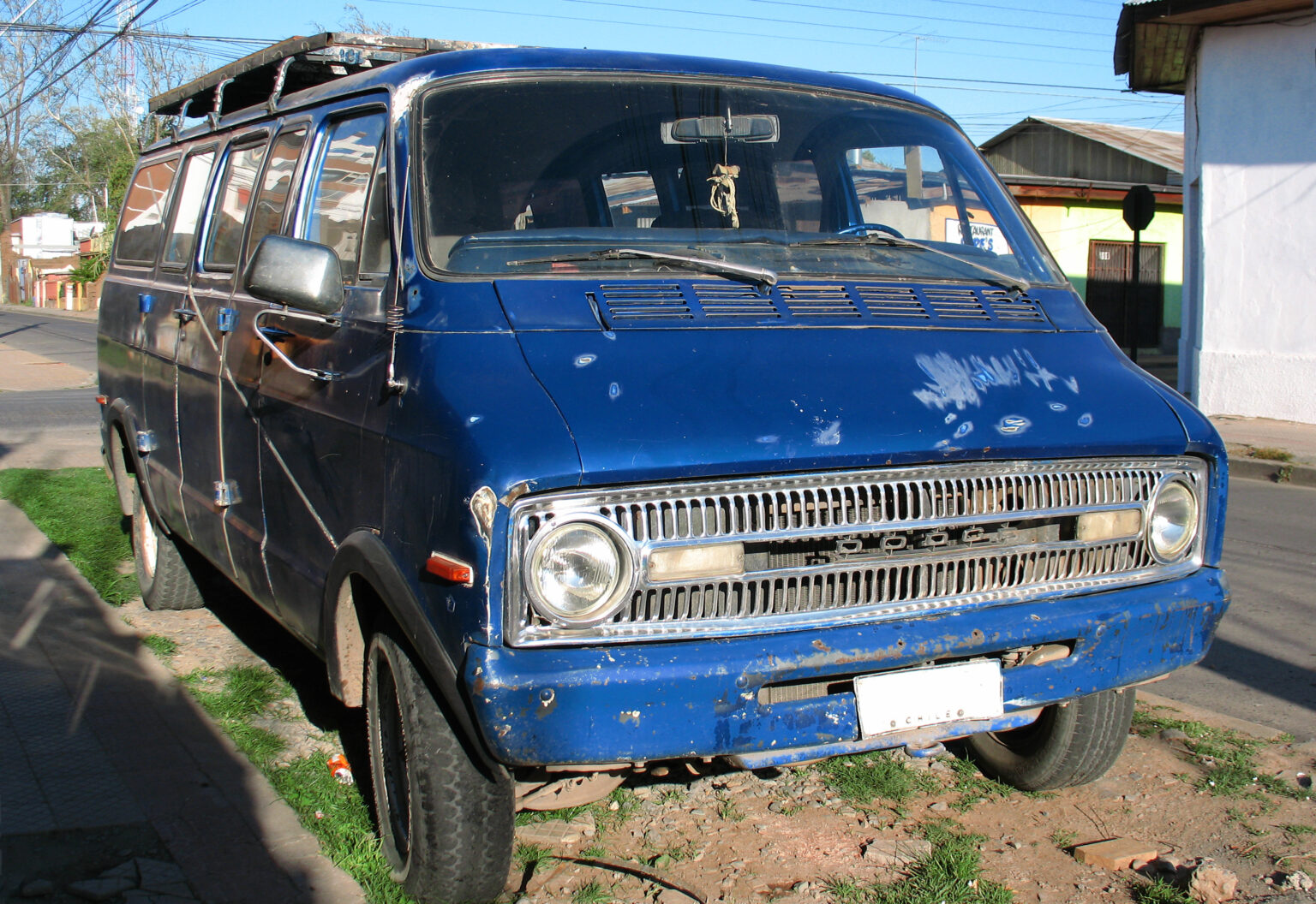 25 Old-School Vans That Are Perfect for Modern Upgrades - My Car Makes ...