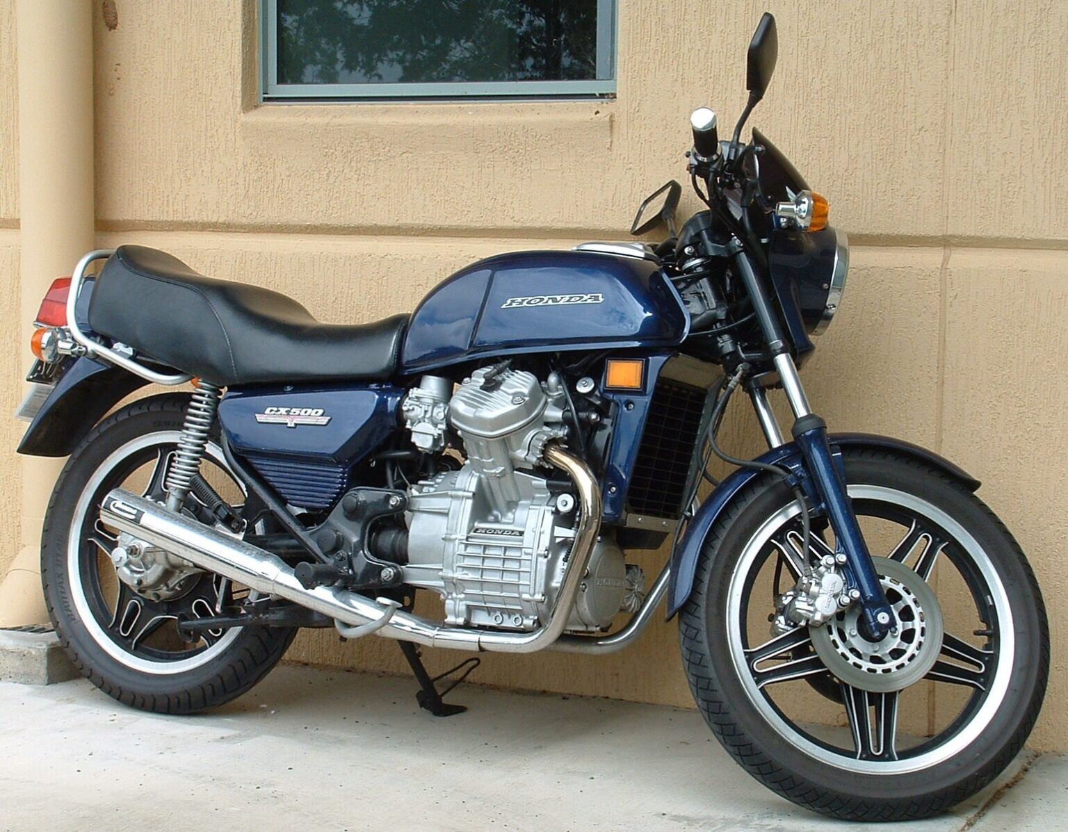 17 Vintage Japanese Motorcycles Every Collector Wants - My Car Makes Noise
