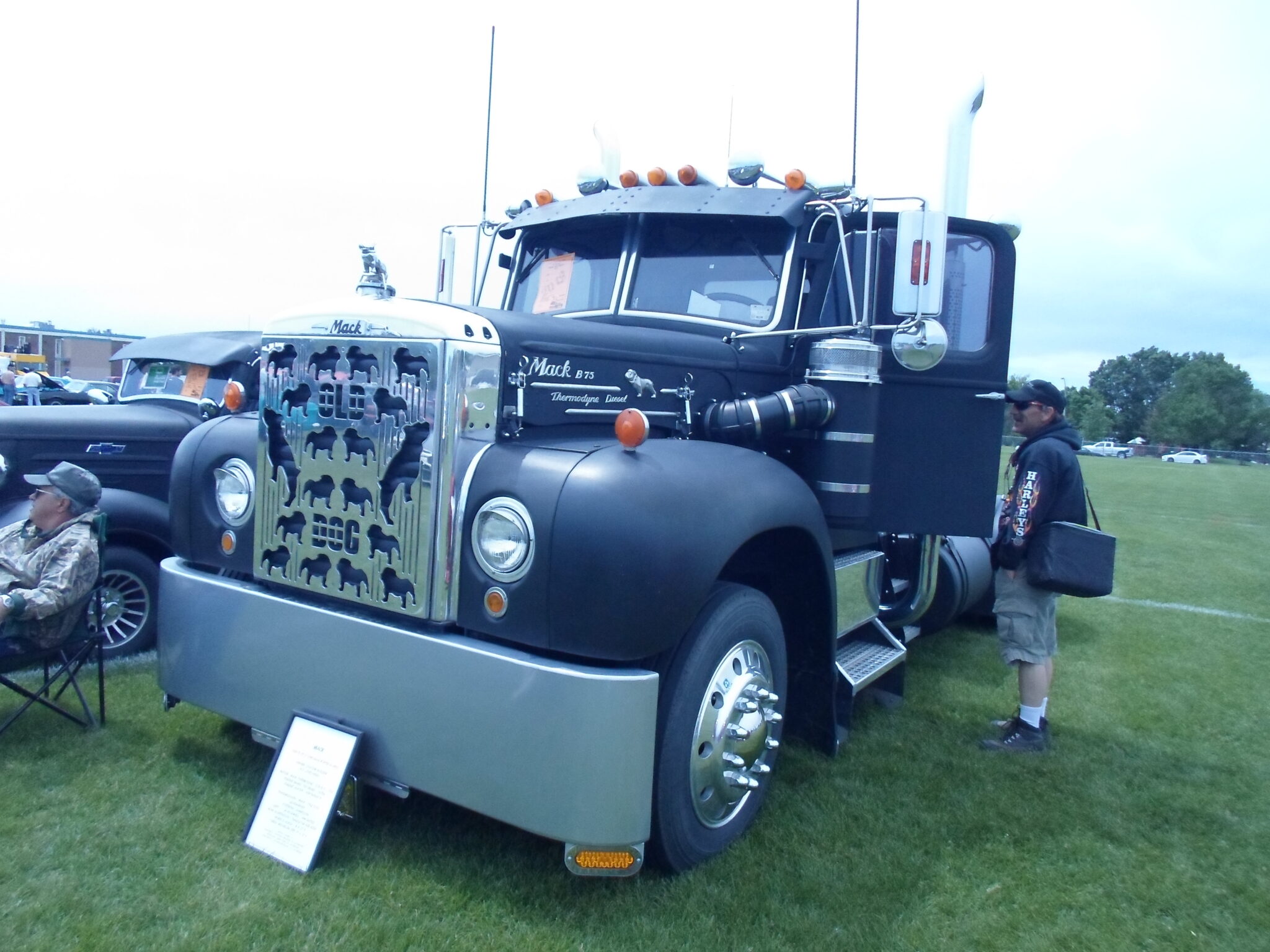 25 Classic Trucks That Deserve to Be Restored - My Car Makes Noise
