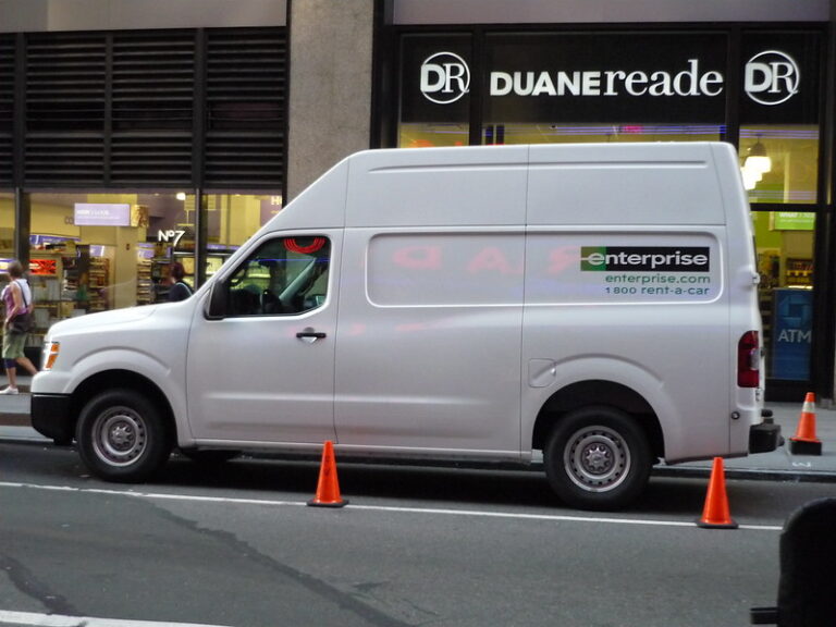 15 Best Commercial Vans for Fuel Efficiency and Cargo Space - My Car ...