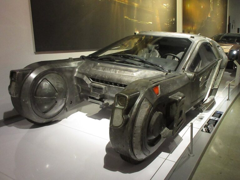 15 Futuristic Vehicles from Movies That Became Real-World Icons - My ...